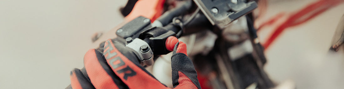 Push-to-Talk Buttons: Intercom, Car, Moto & Aviation – Rugged Radios